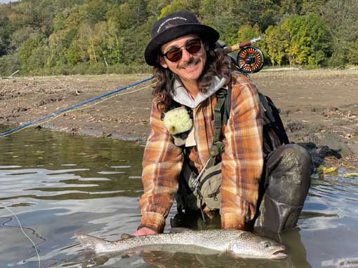 渓亮も友大郎もキャッチ